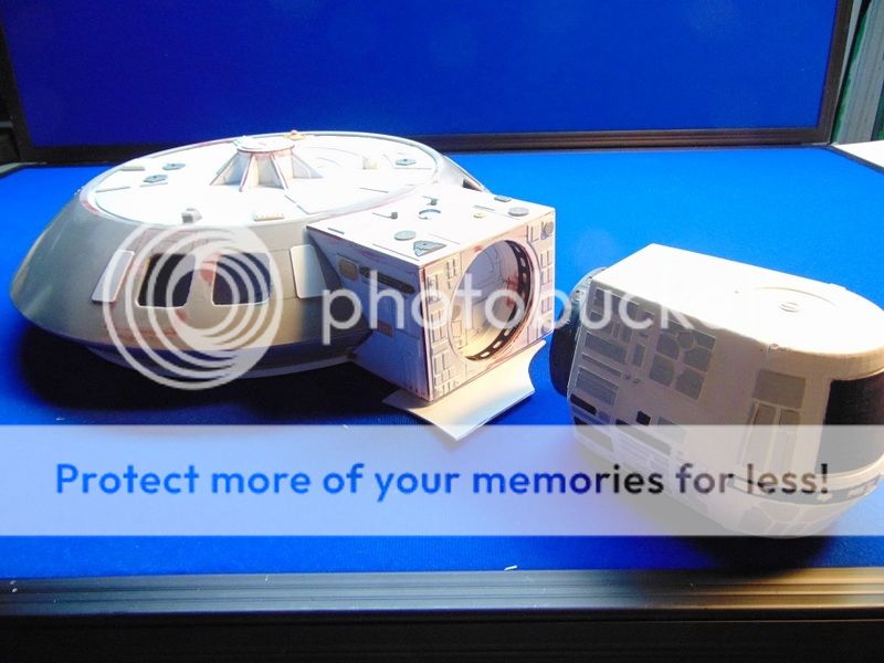 Space station docking and Travel Pod | Hobbyist Forums