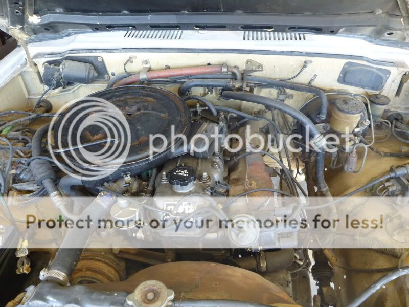 Toyota rear axle, 4x4 leafs, 4, 31 x 10.50 r15 and bumper | Pirate 4x4