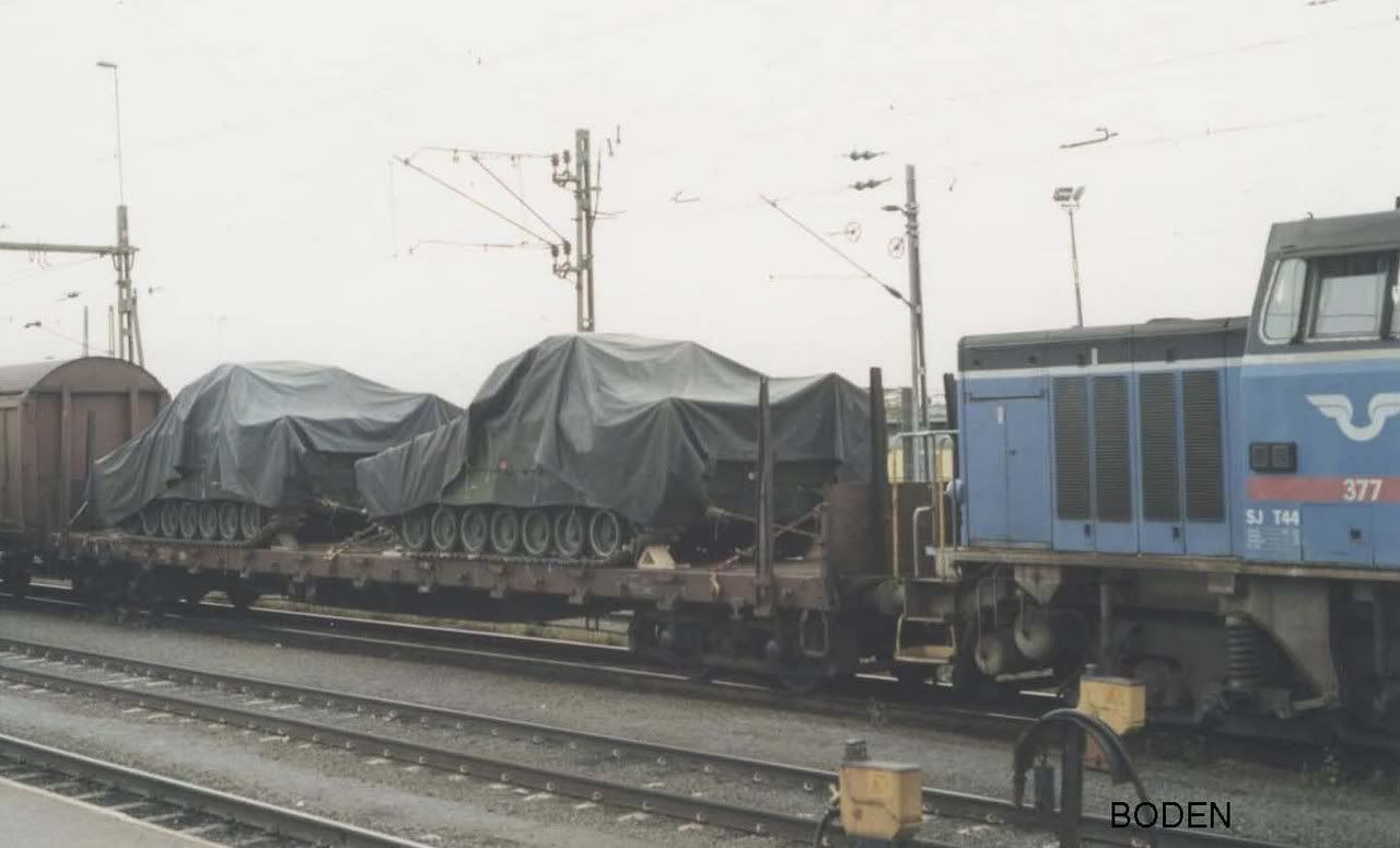 Stridsvagnslastning (bild) - 2008 - 2023 års Järnvägshistoriska forum