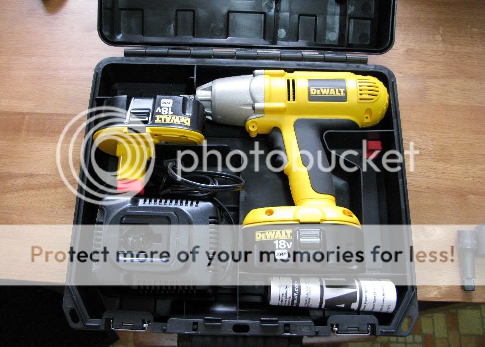 WTS: DeWalt DW059 18V 1/2" impact +2 sockets and extension - AR15.COM